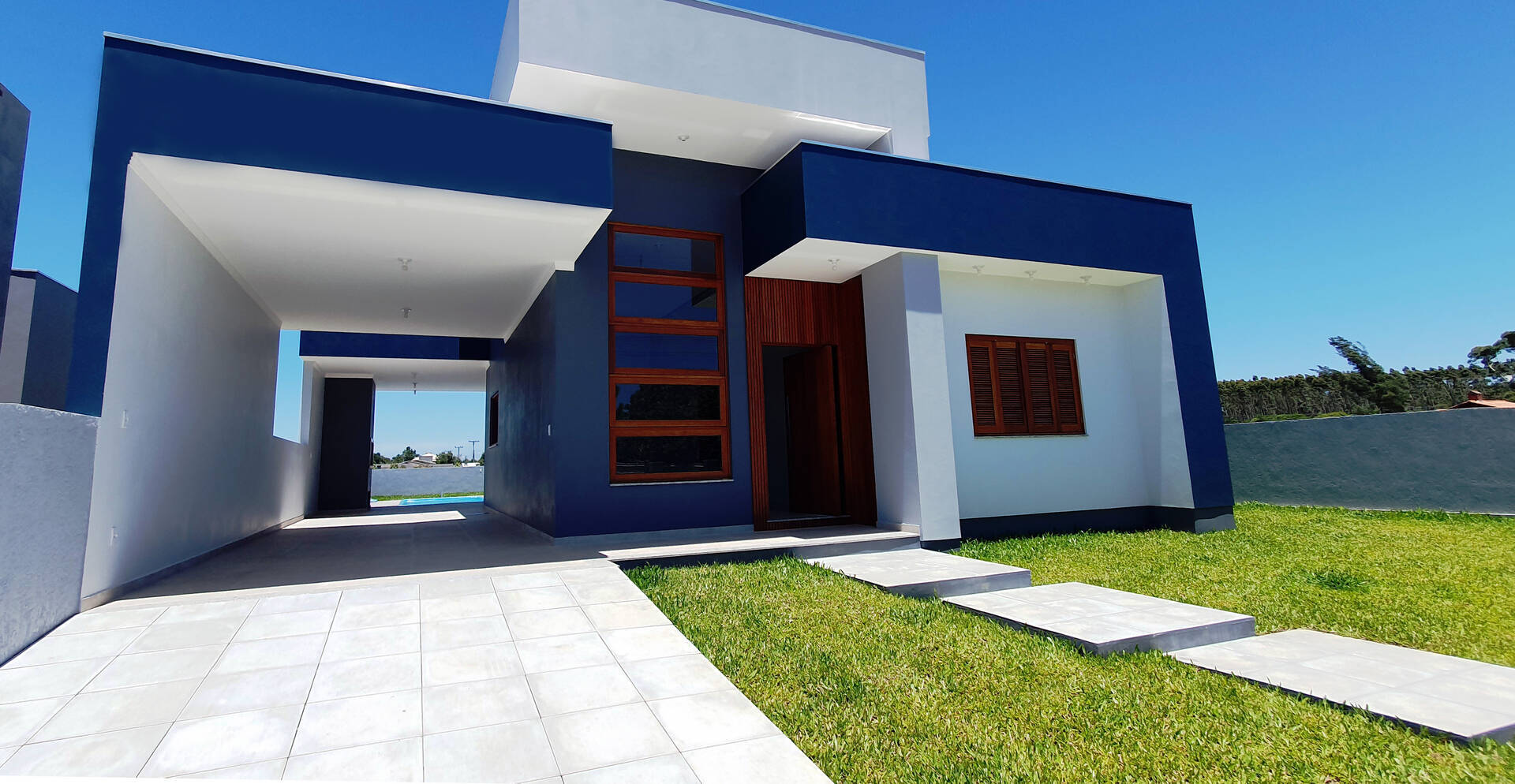 Casa nova com piscina no Balneário Bella Torres - SC - 1372